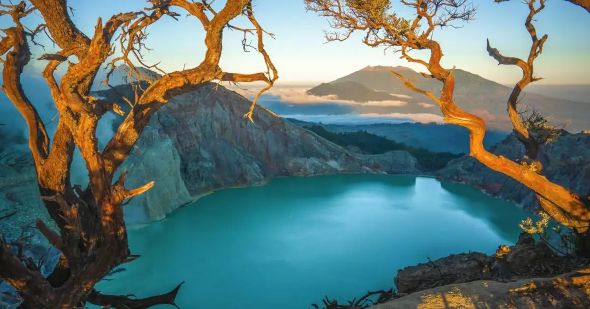 Indonesiens Naturschauspiel: Von Vulkanen auf Java bis zur Magie Balis